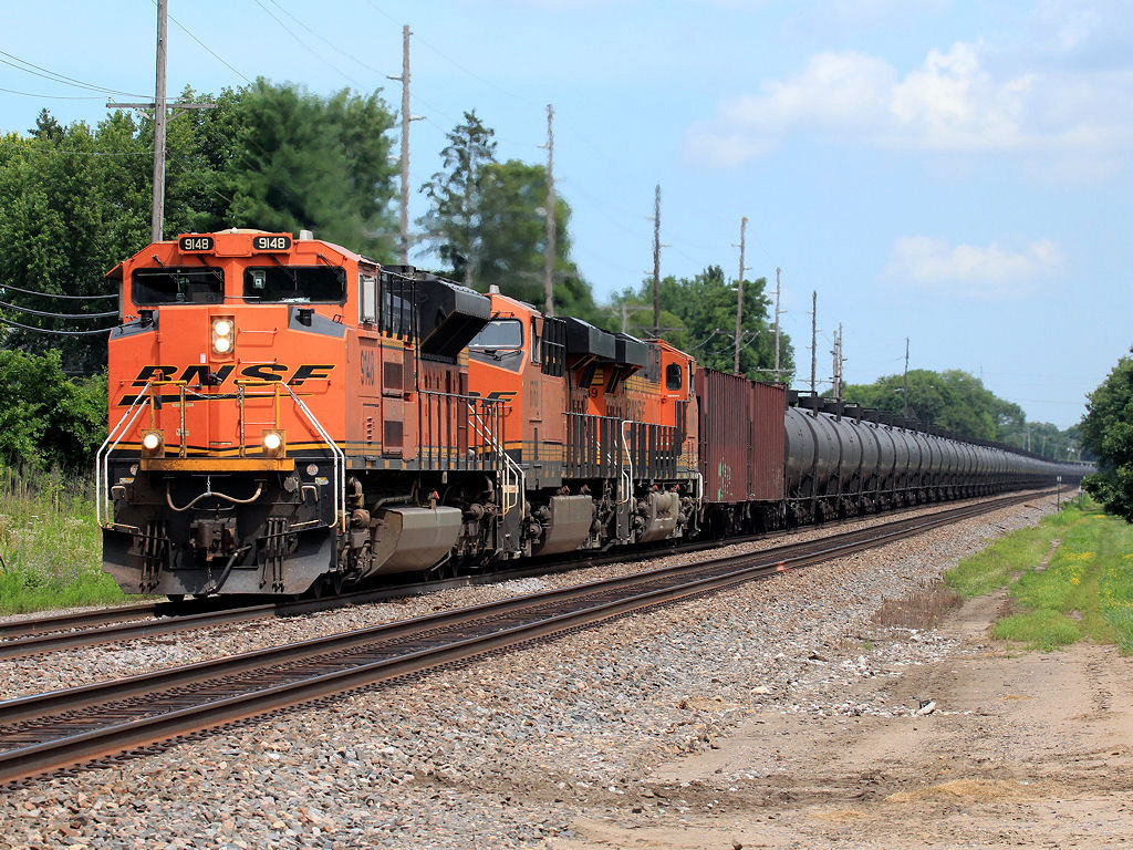 BNSF 9148